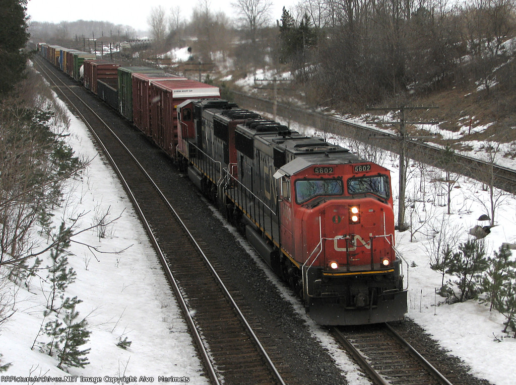 CN 332 at Mile 6 Stathroy Sub.